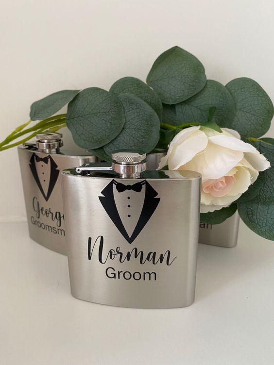 Flasks.com | Stylish & Durable Custom and Personalized Hip Flasks